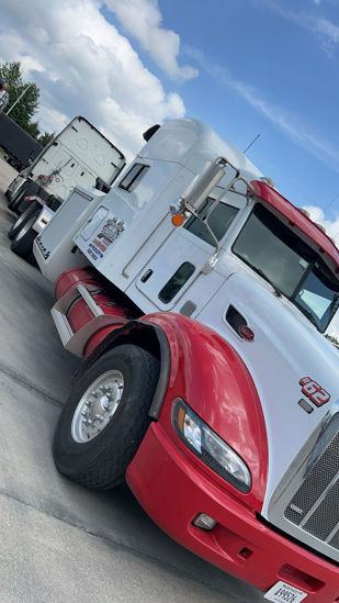 Zip's Used Truck Marketplace | 2007 Peterbilt 386 Century DTU